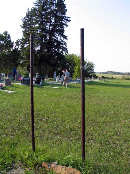 Historic Sites of Manitoba: Libau East Lutheran Cemetery (RM of St ...